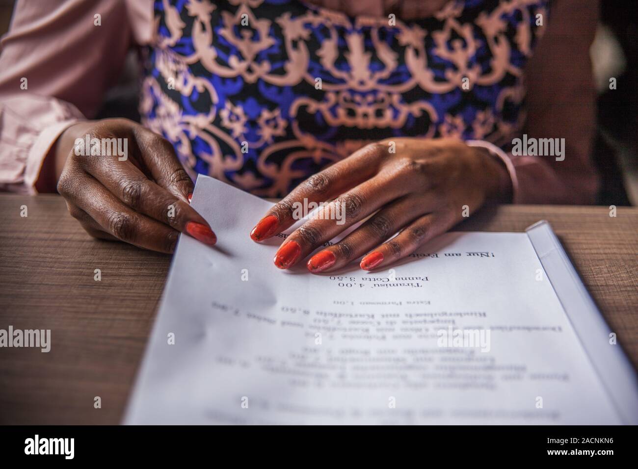 Slim hand hi-res stock photography and images - Alamy