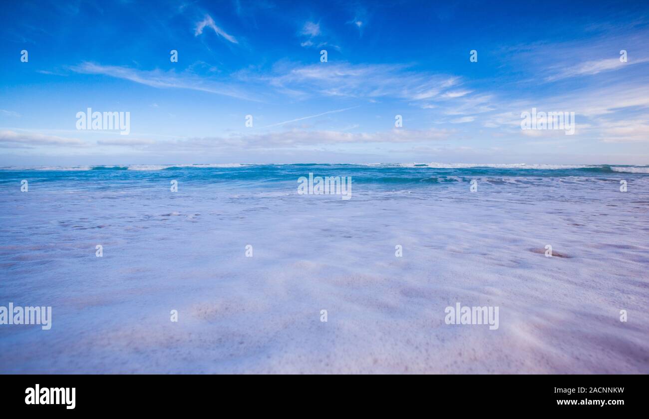 The vastness of the sea hi-res stock photography and images - Alamy