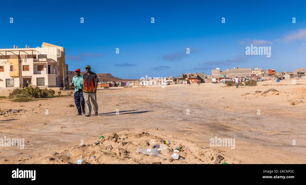 Dusty street hi-res stock photography and images - Alamy