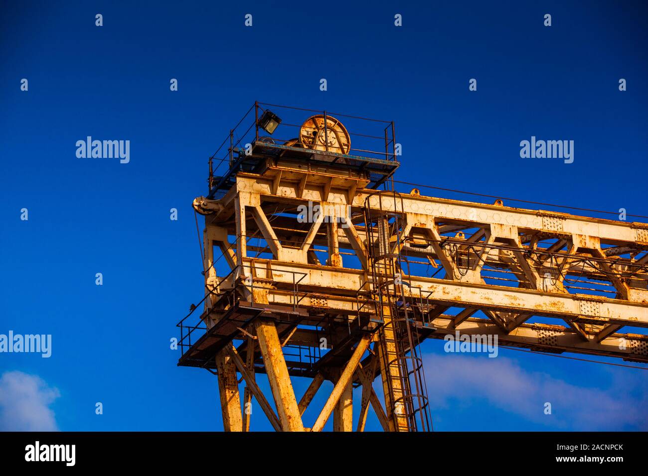 Crane machine hi-res stock photography and images - Alamy