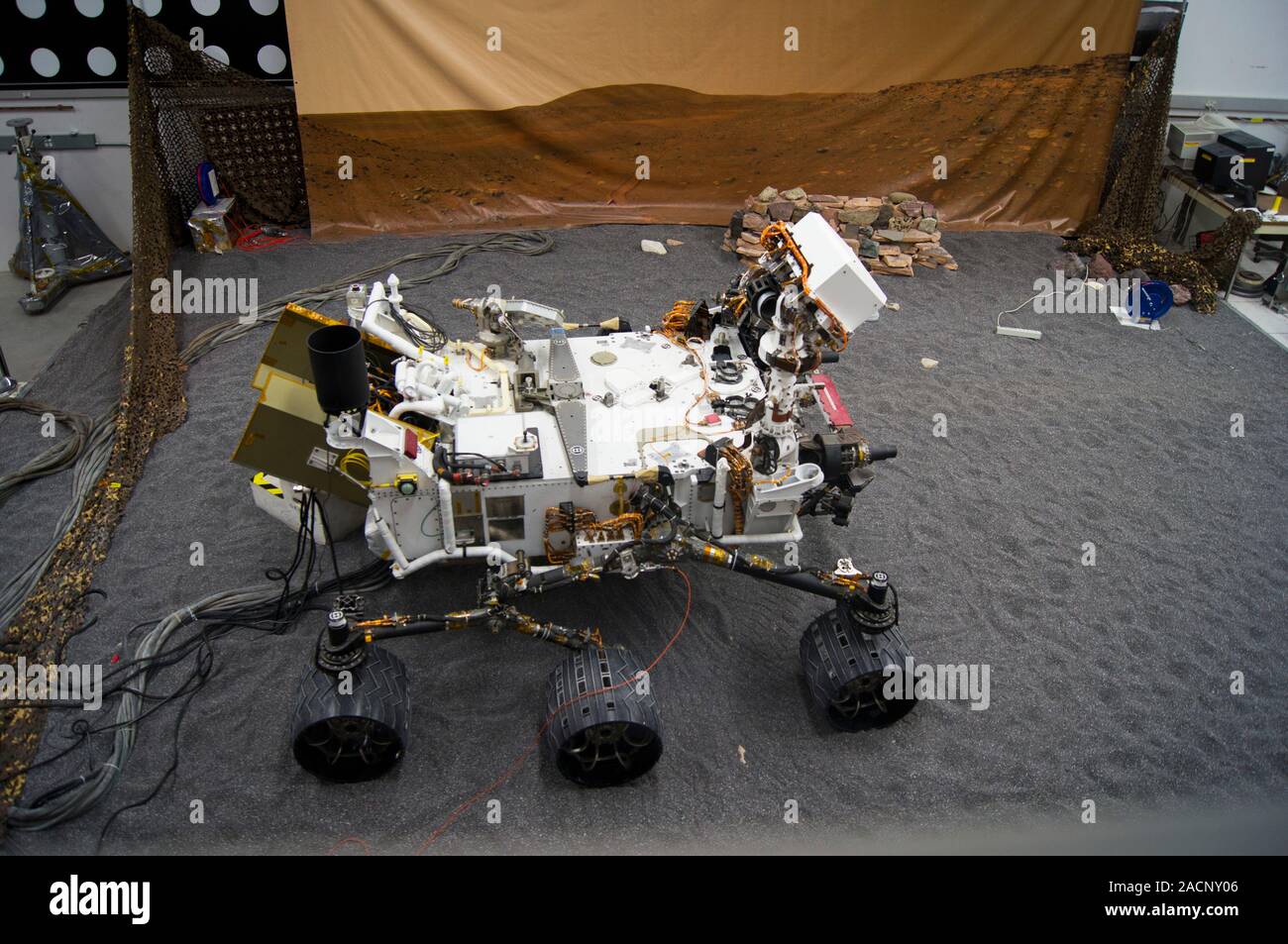Curiosity engineering model at Jet Propulsion Laboratory, Building 179 ...