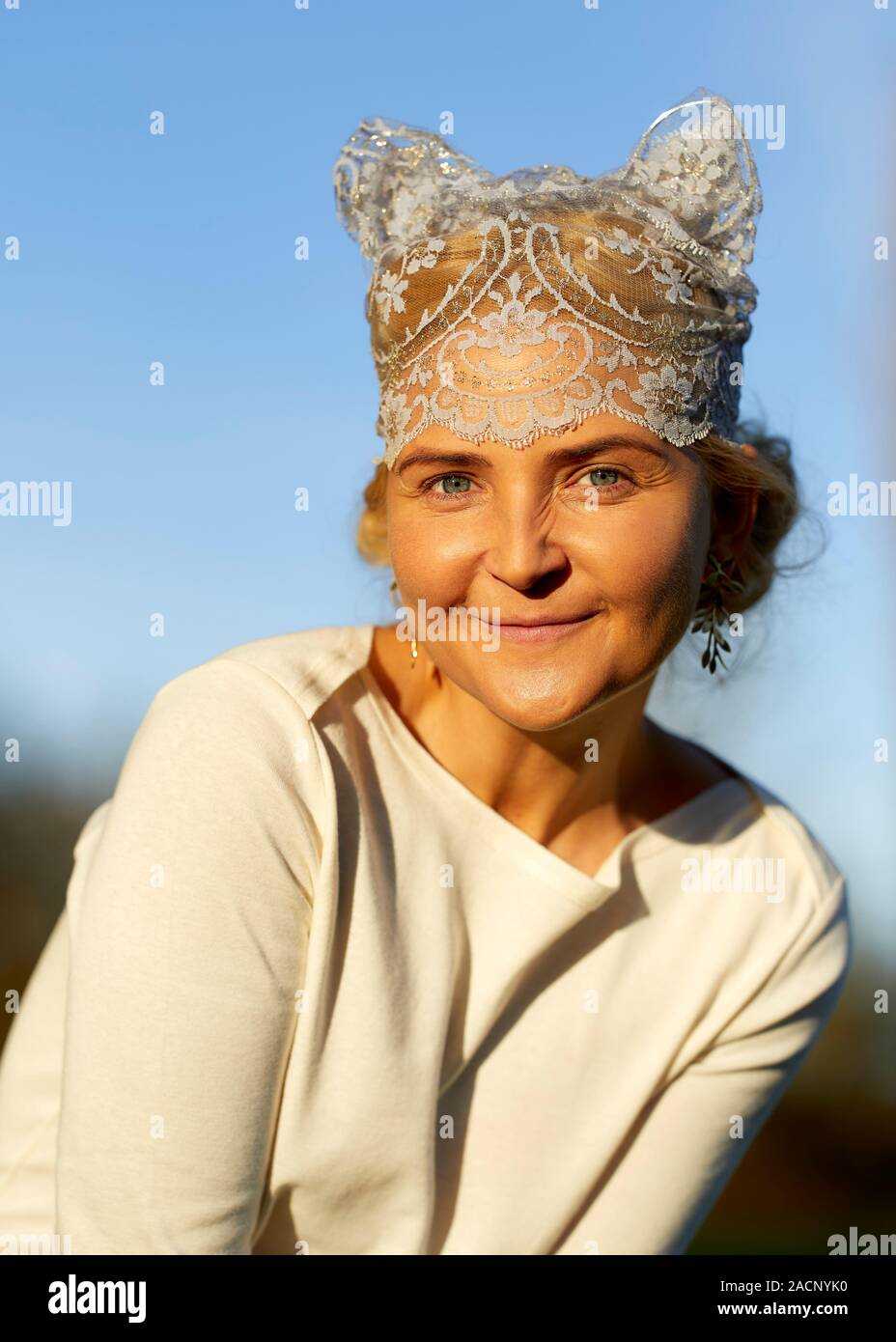 Beautiful woman outdoors Stock Photo - Alamy