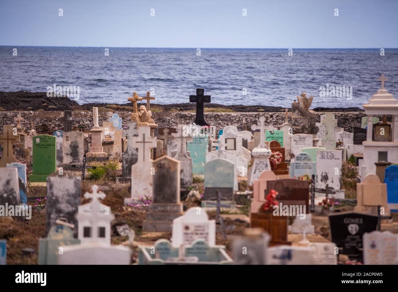 Serene graveyard hi-res stock photography and images - Alamy