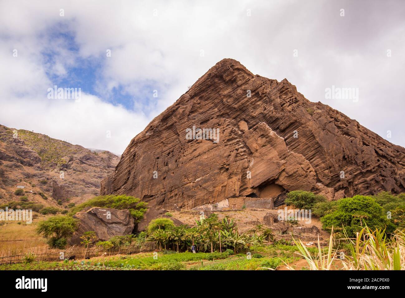 Sublime mountain hi-res stock photography and images - Alamy