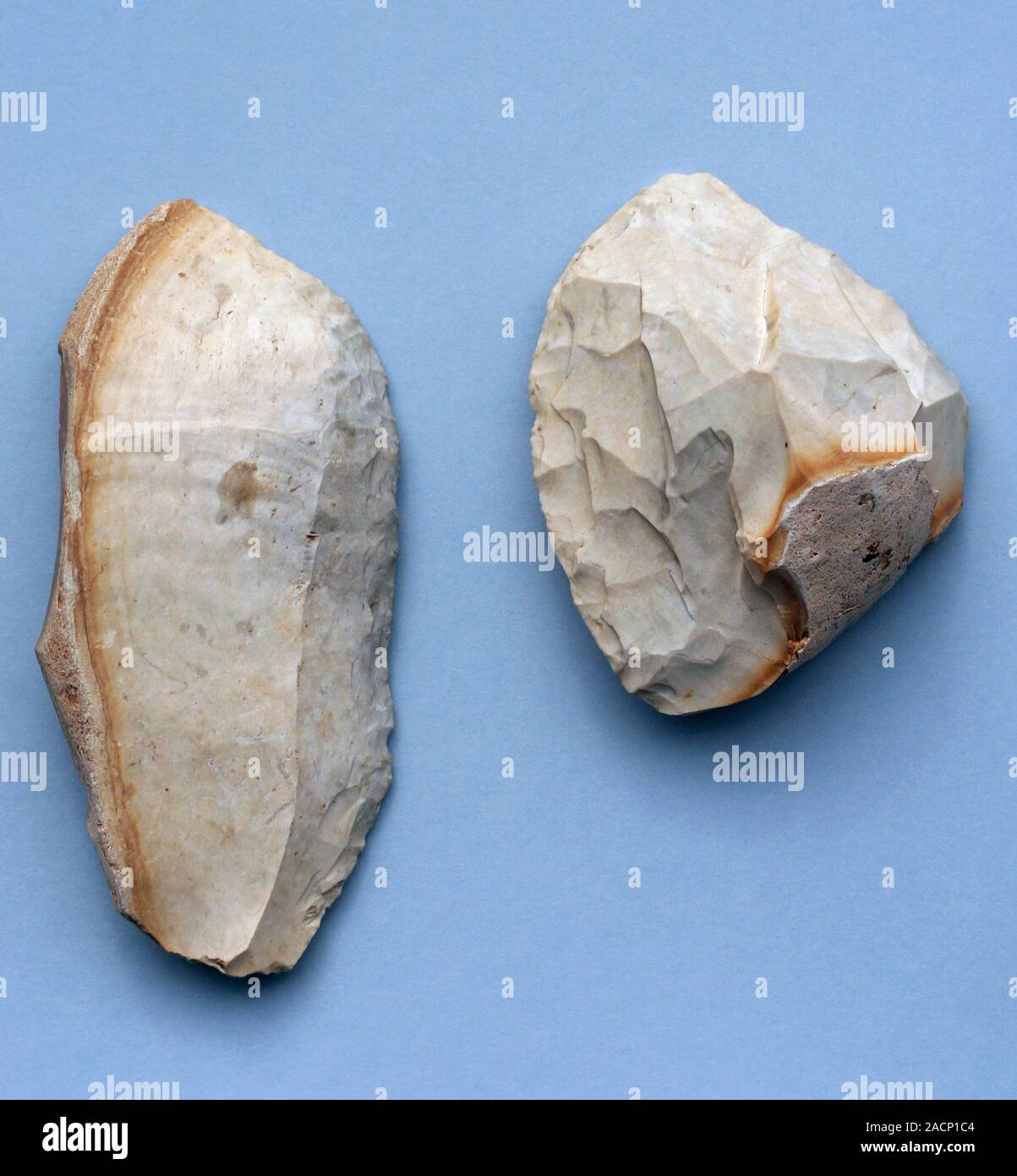 Stone-age flint blades. Close-up of prehistoric Neanderthal blades made ...