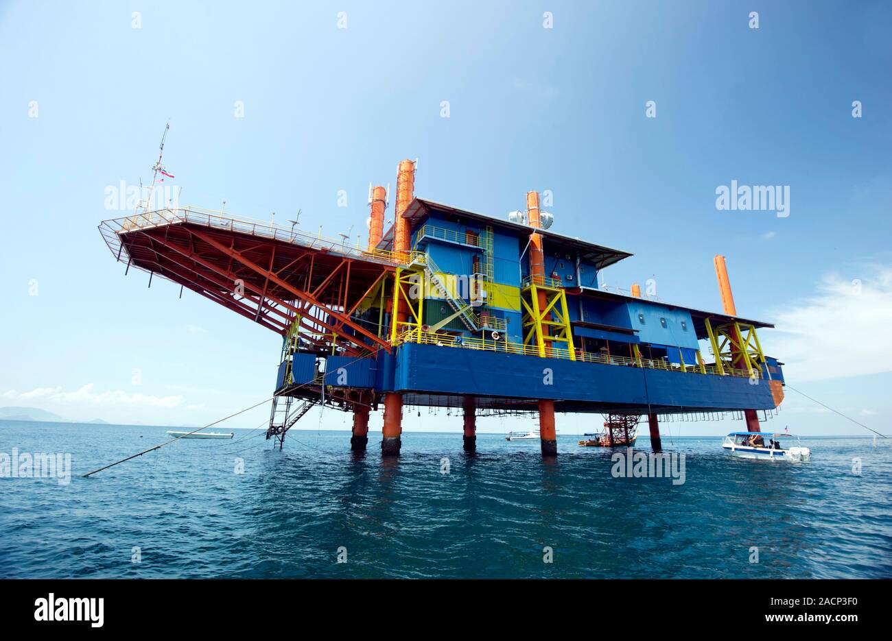 Oil rig hotel, Borneo. Seaventures recycled oil rig hotel, one ...
