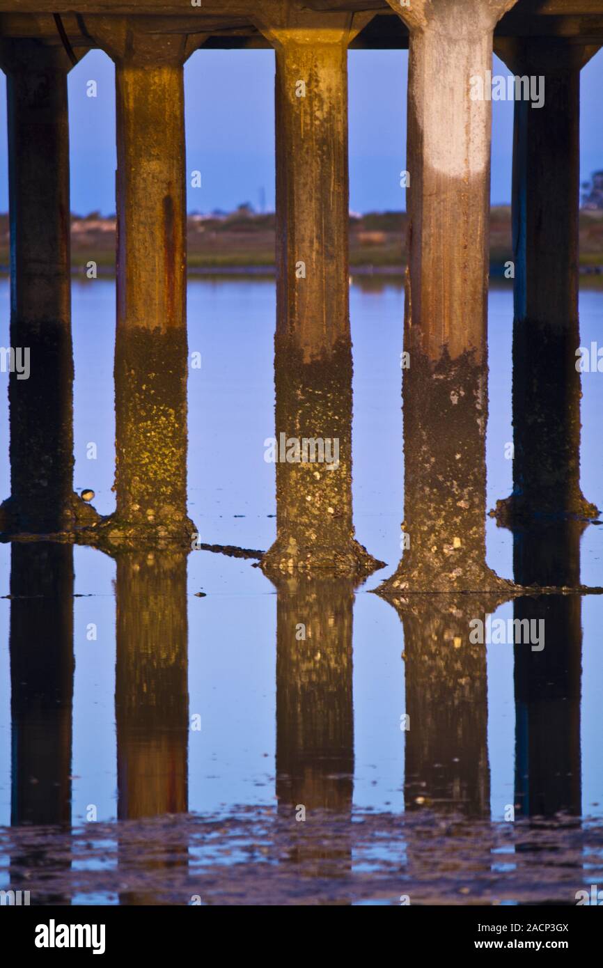 old water bridge Stock Photo - Alamy