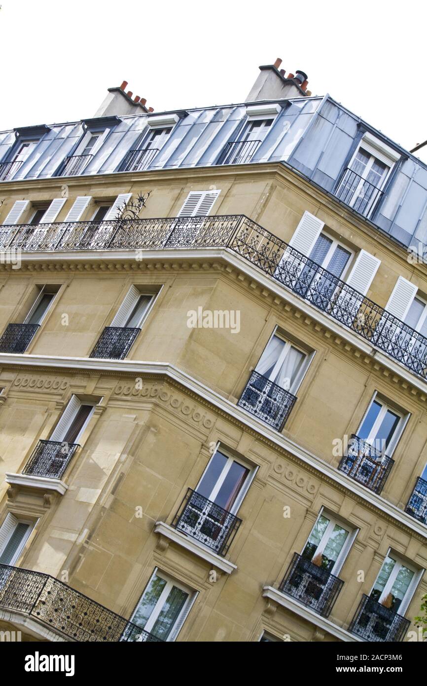 typical French buildings Stock Photo - Alamy