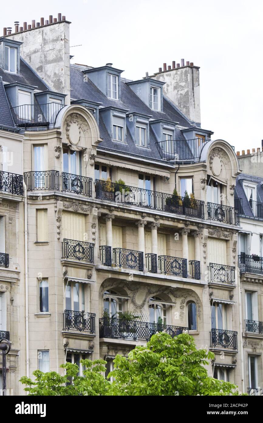 typical French buildings Stock Photo - Alamy