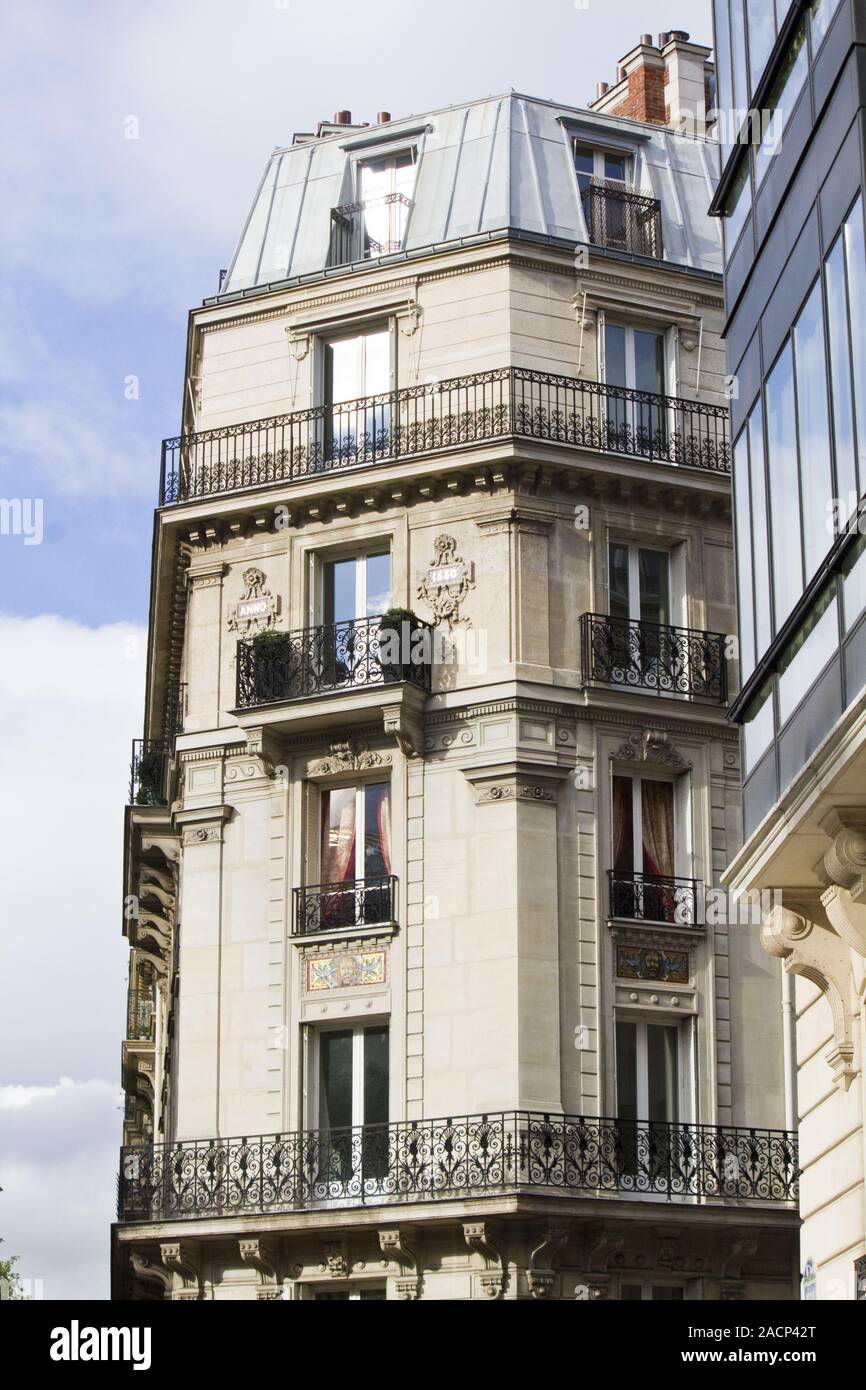 typical French buildings Stock Photo - Alamy