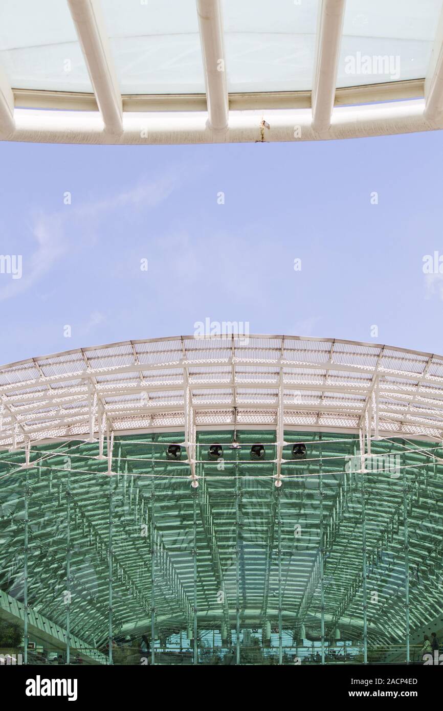 Modern architectural design of a train station Stock Photo - Alamy