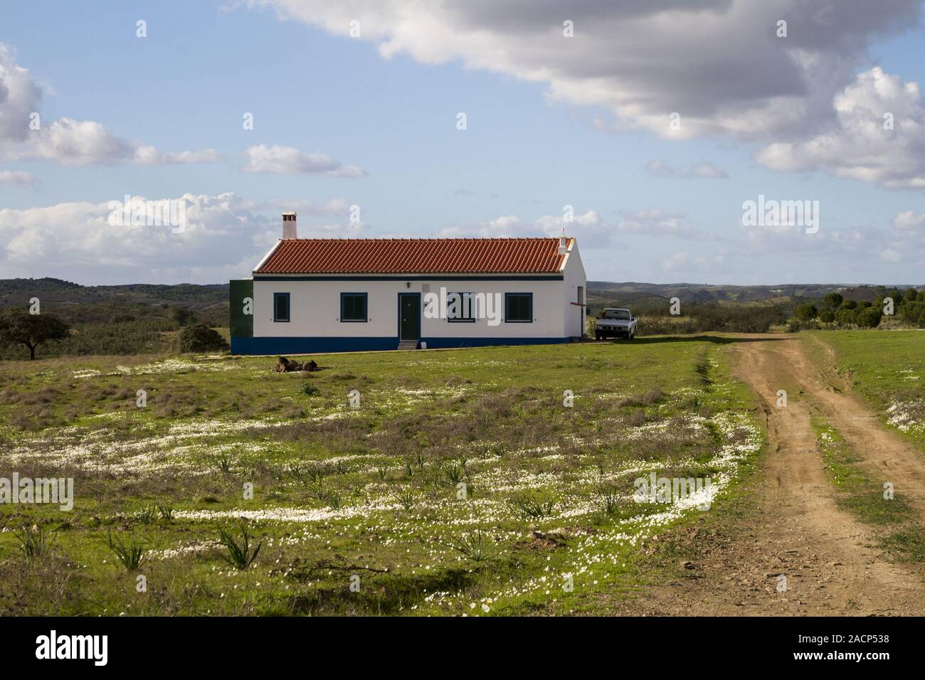 Dirt house hi-res stock photography and images - Alamy