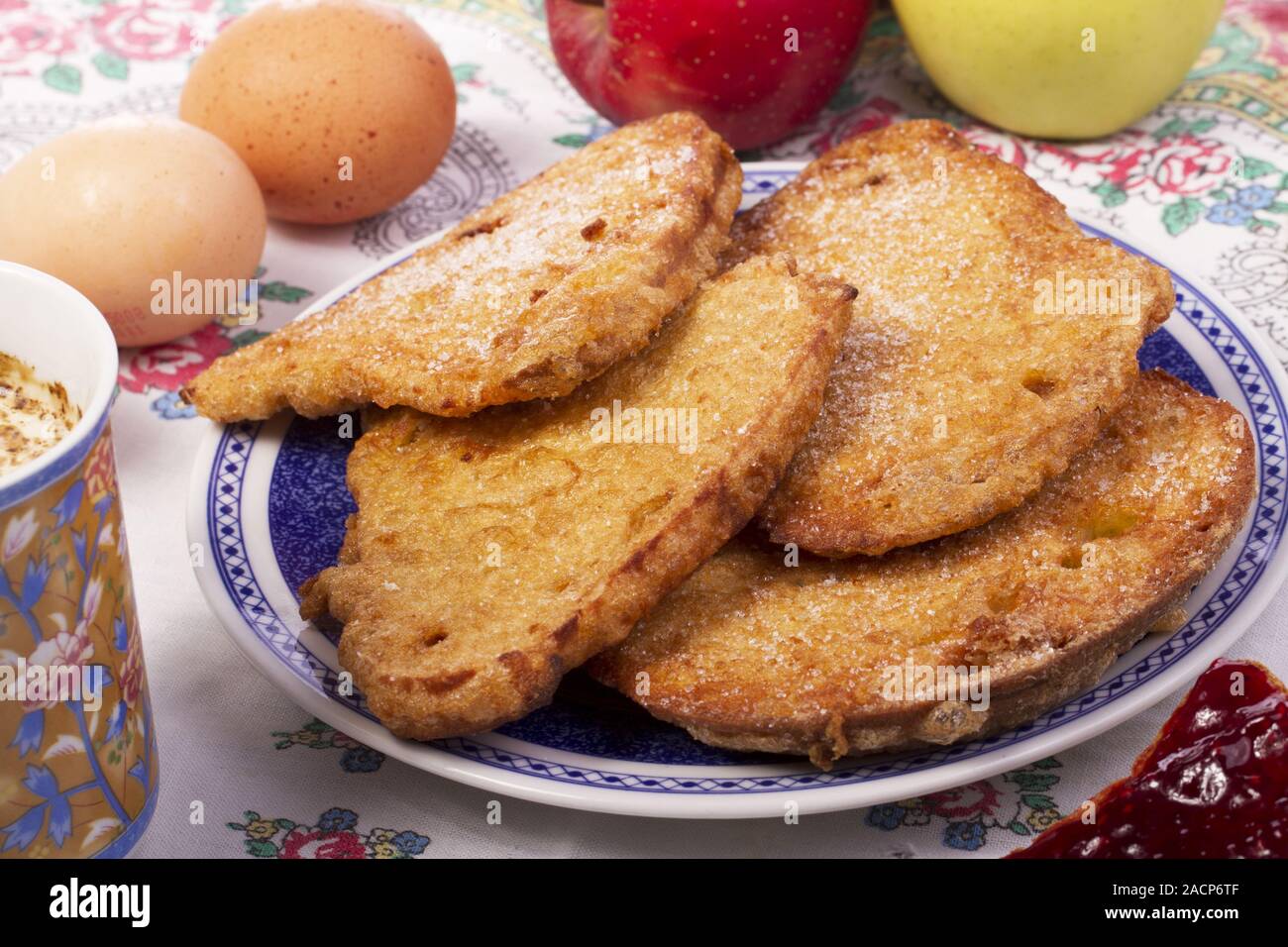 Portuguese sweet bread hi-res stock photography and images - Alamy