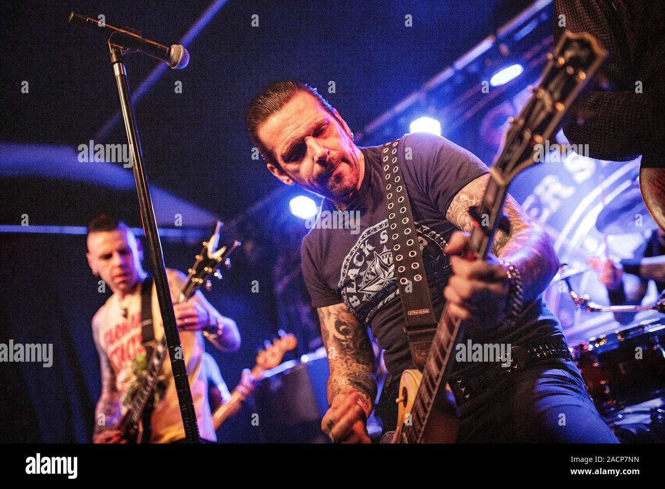Black star riders band hi-res stock photography and images - Alamy