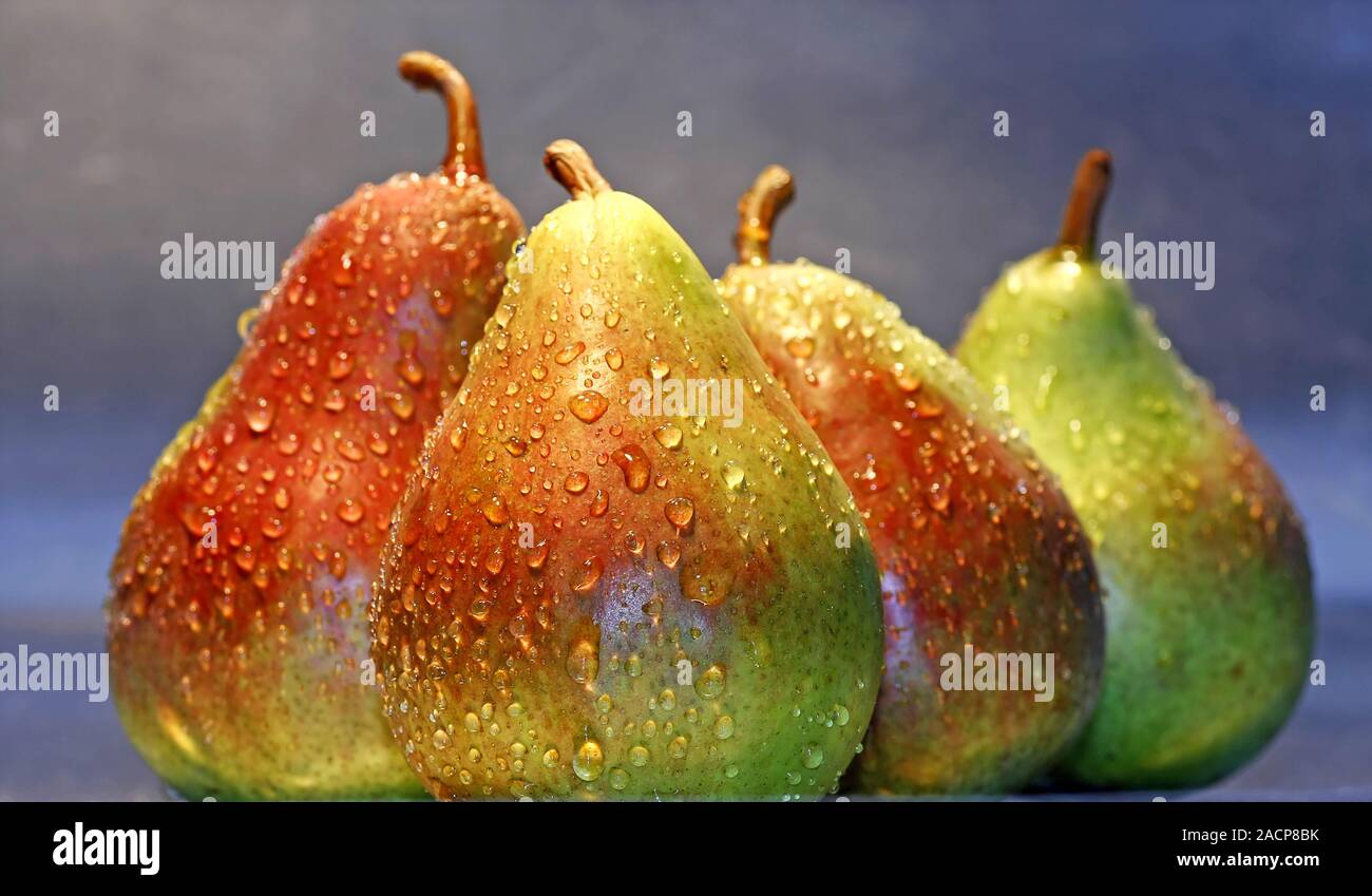 Several green pears hi-res stock photography and images - Alamy