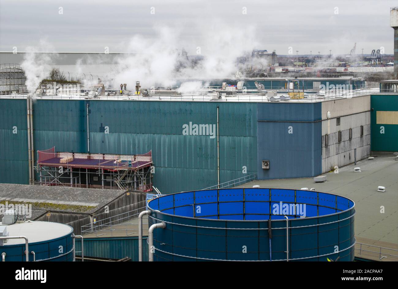 Paper mill, Northfleet, Kent Stock Photo - Alamy