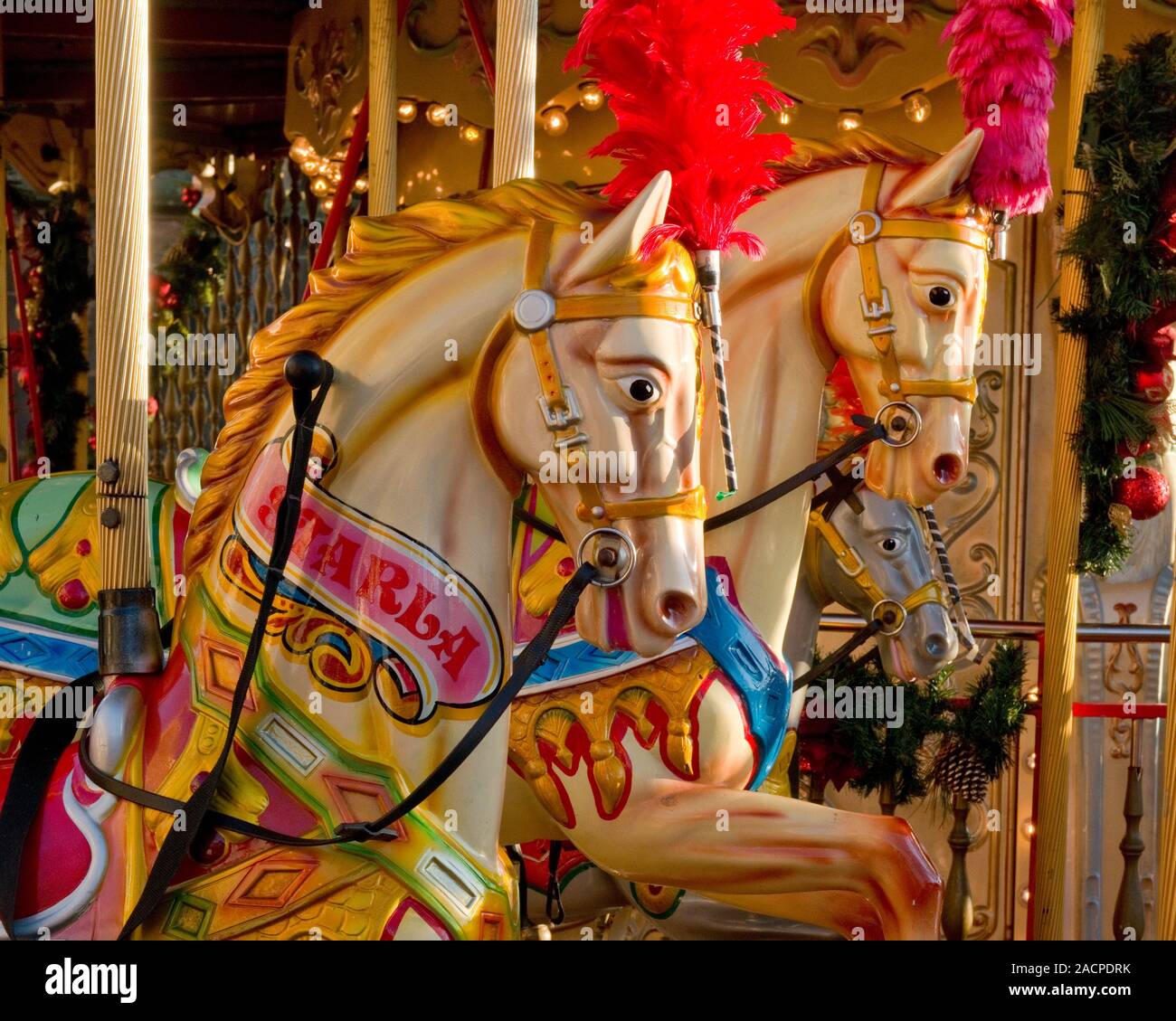 Carousel horse head hi-res stock photography and images - Alamy