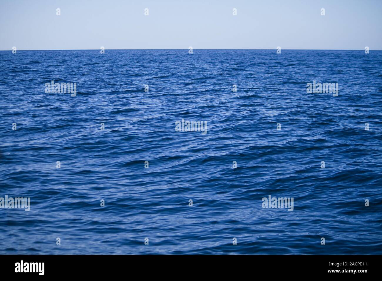 Infinite sea hi-res stock photography and images - Alamy