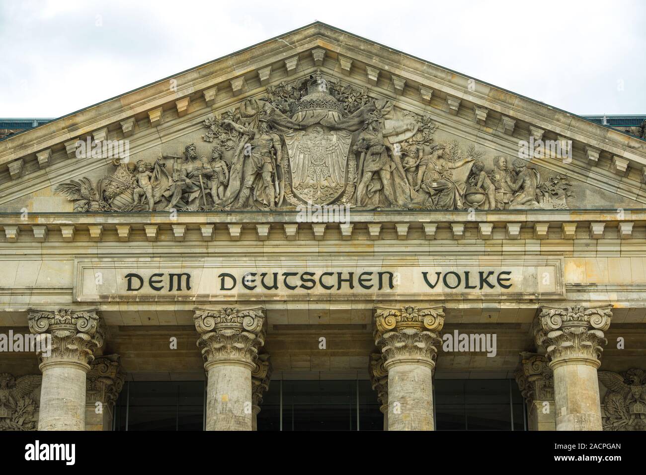 Gable of reichstag hi-res stock photography and images - Alamy