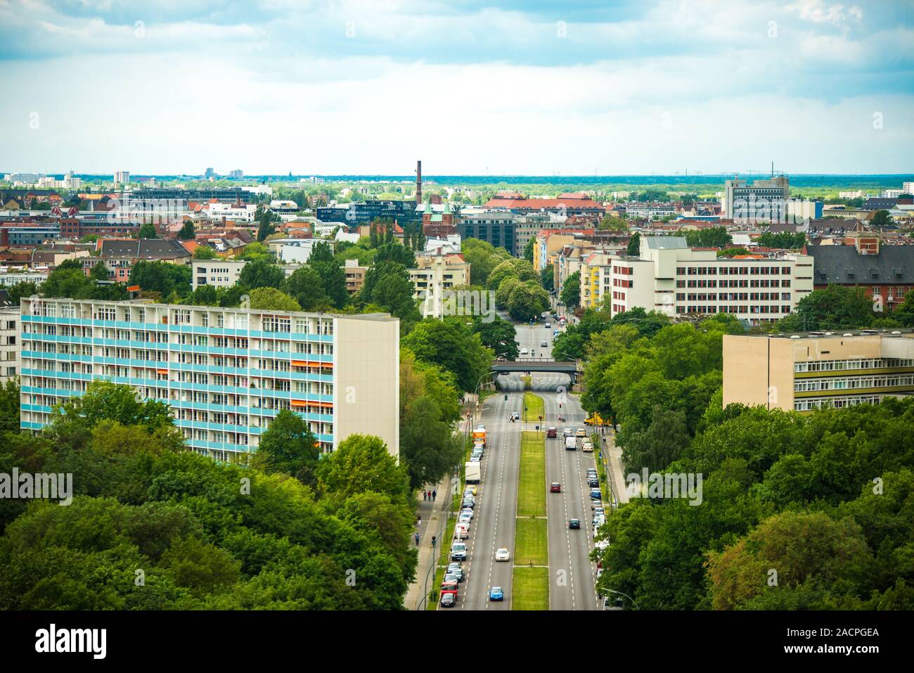 Car lane hi-res stock photography and images - Alamy