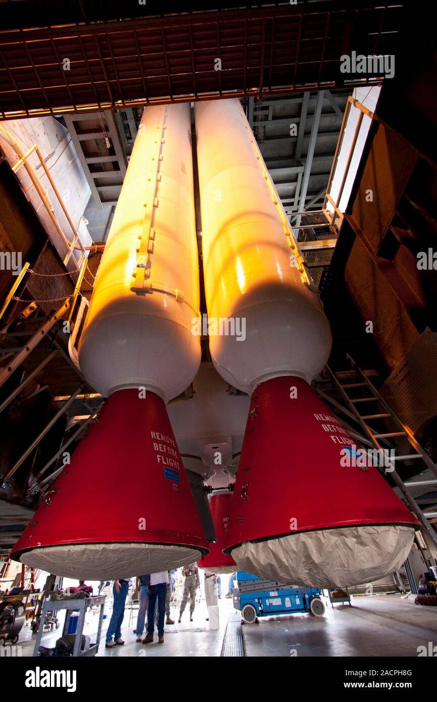 Atlas 5 launch preparation. Workers preparing the fifth and final solid ...