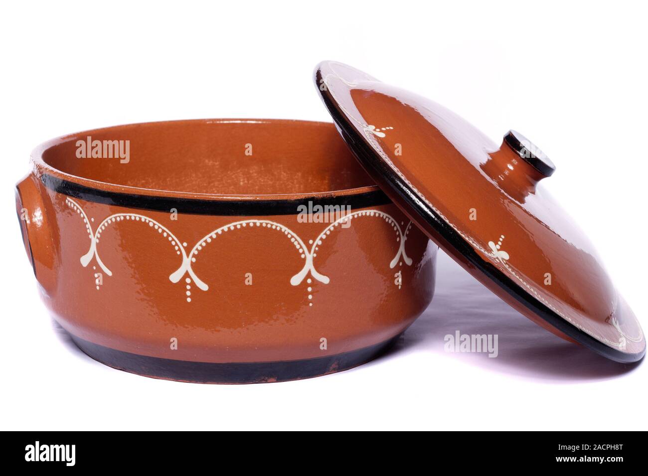 traditional clay earthenware Stock Photo - Alamy