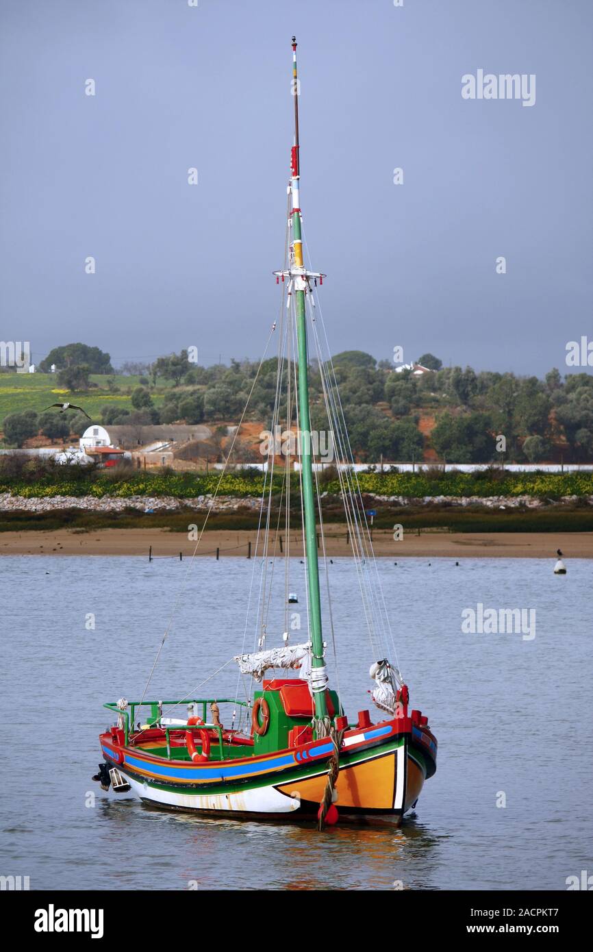 Traditional Fishing Boat Stock Photo - Alamy