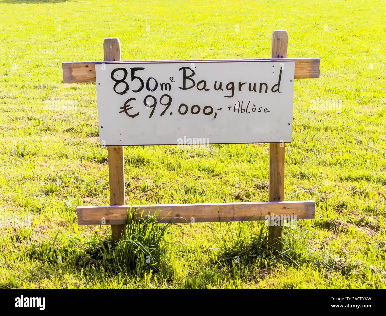 Building land for sale Stock Photo - Alamy