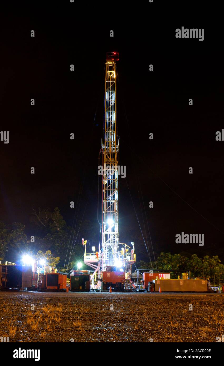 Amazon oil well. Workover rig on an oil well platform in the Yasuni ...