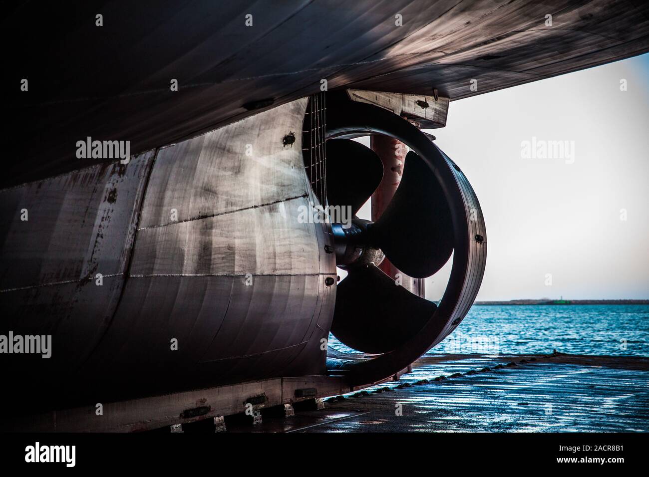 Ships Propeller High Resolution Stock Photography and Images - Alamy