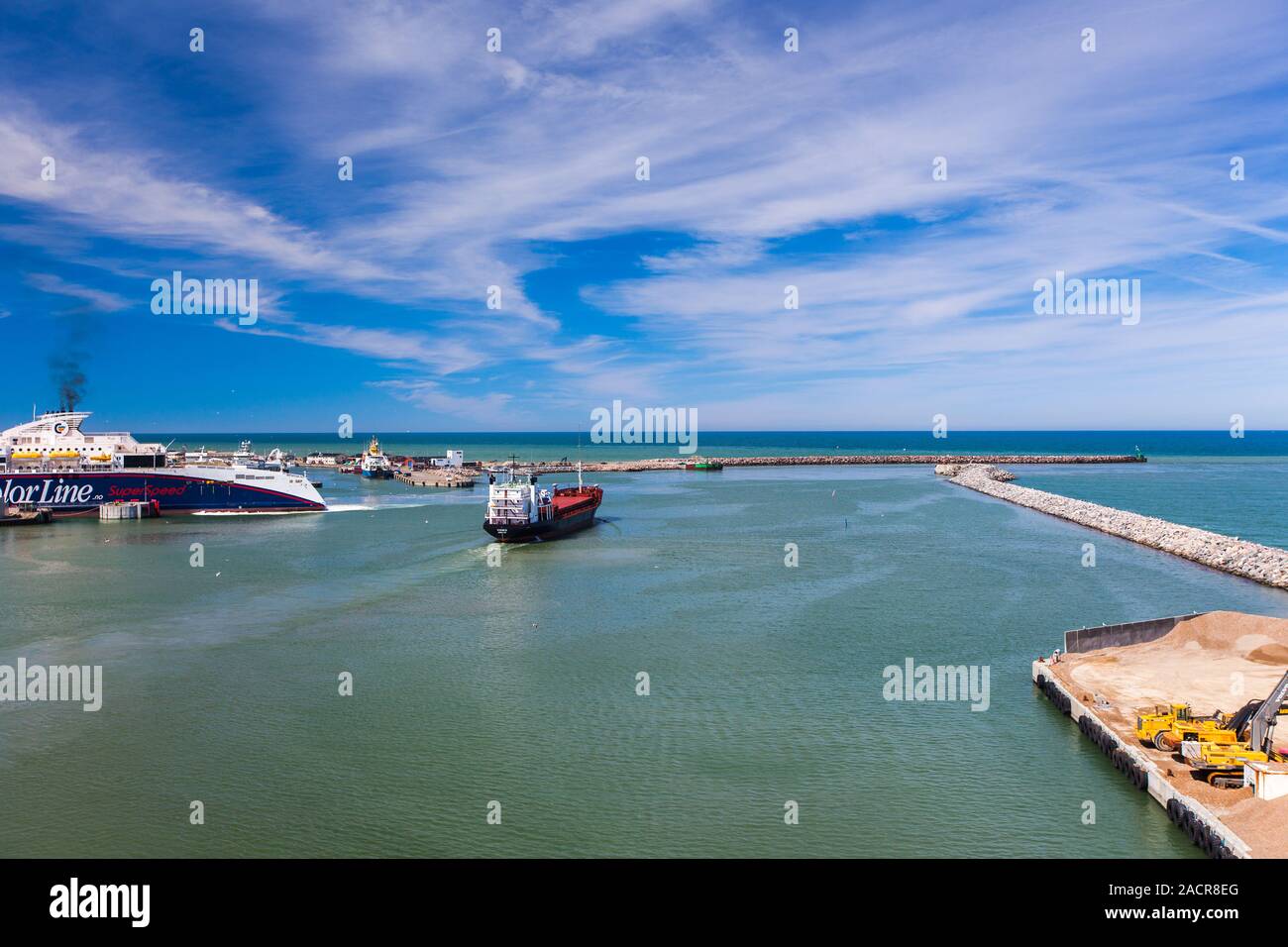 Cargo ferry hi-res stock photography and images - Alamy