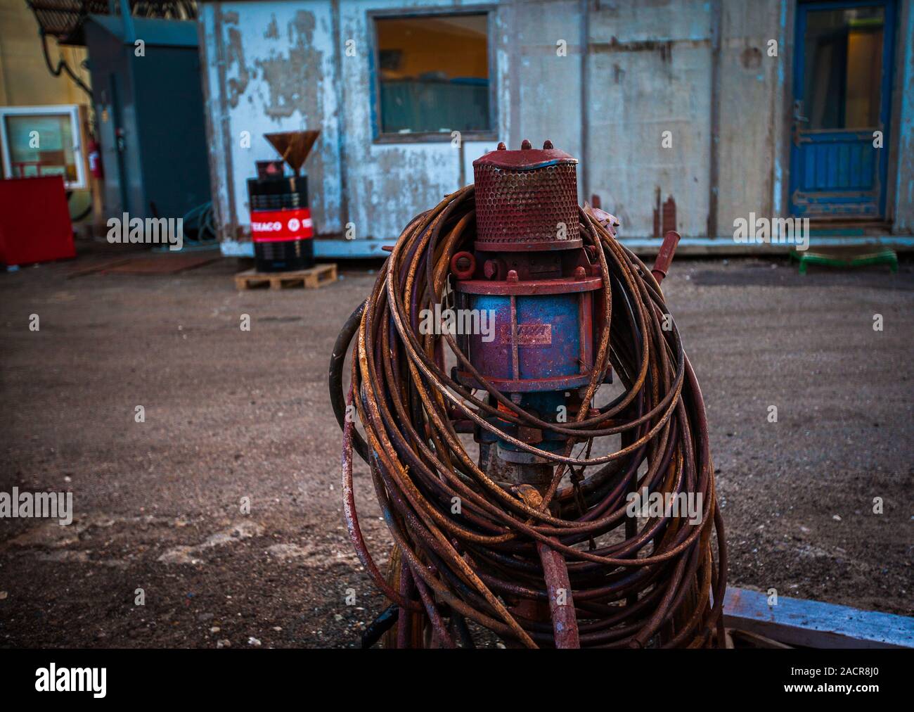 Dirty cables hi-res stock photography and images - Alamy