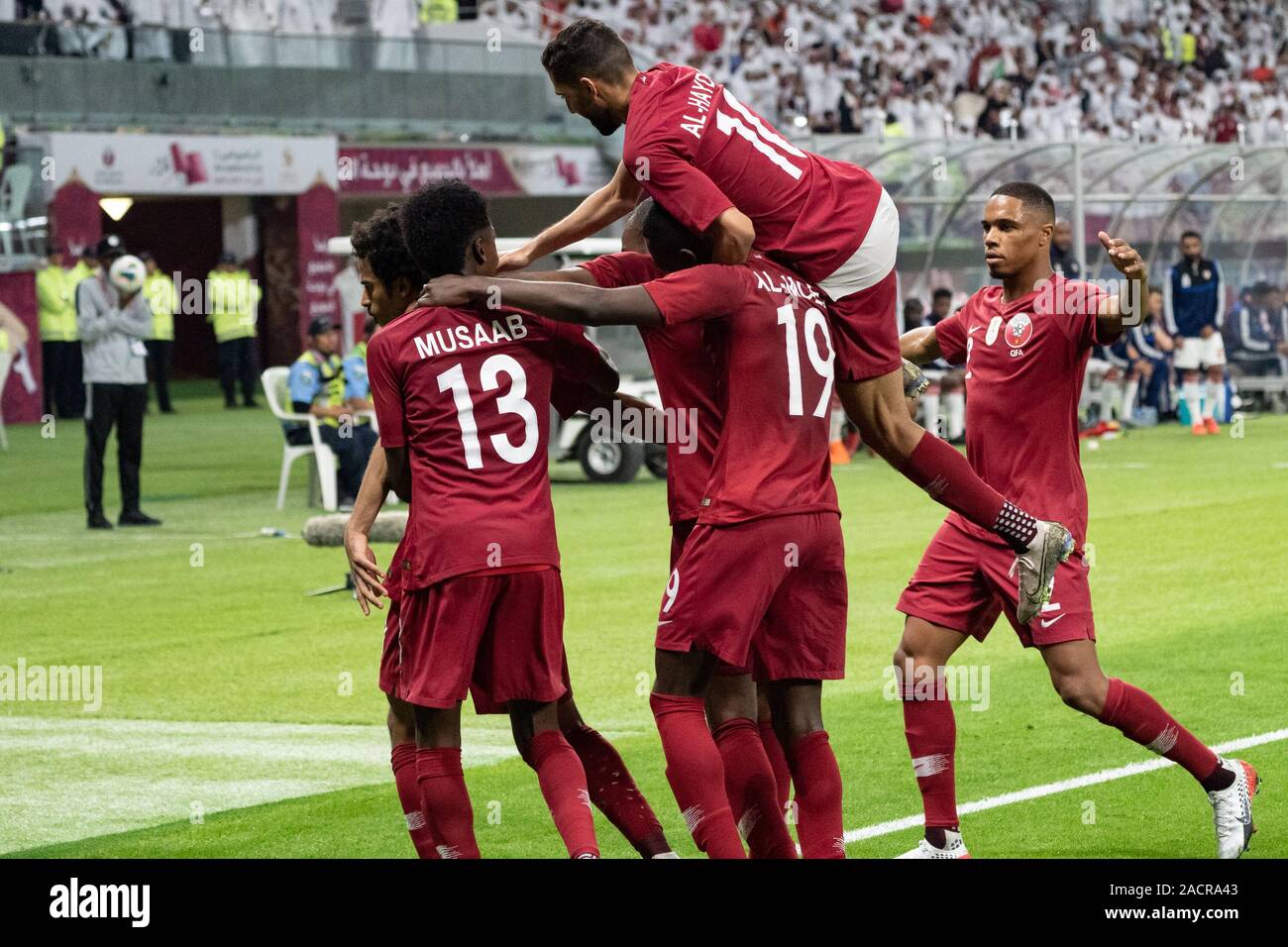 United arab emirates football team hi-res stock photography and images ...