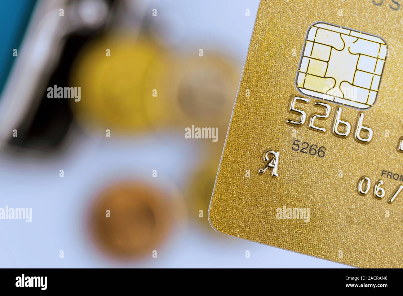 Credit card and empty wallet Stock Photo - Alamy