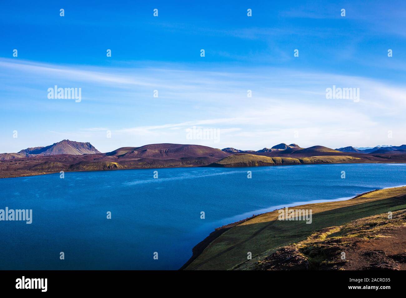 Wide river bed hi-res stock photography and images - Alamy
