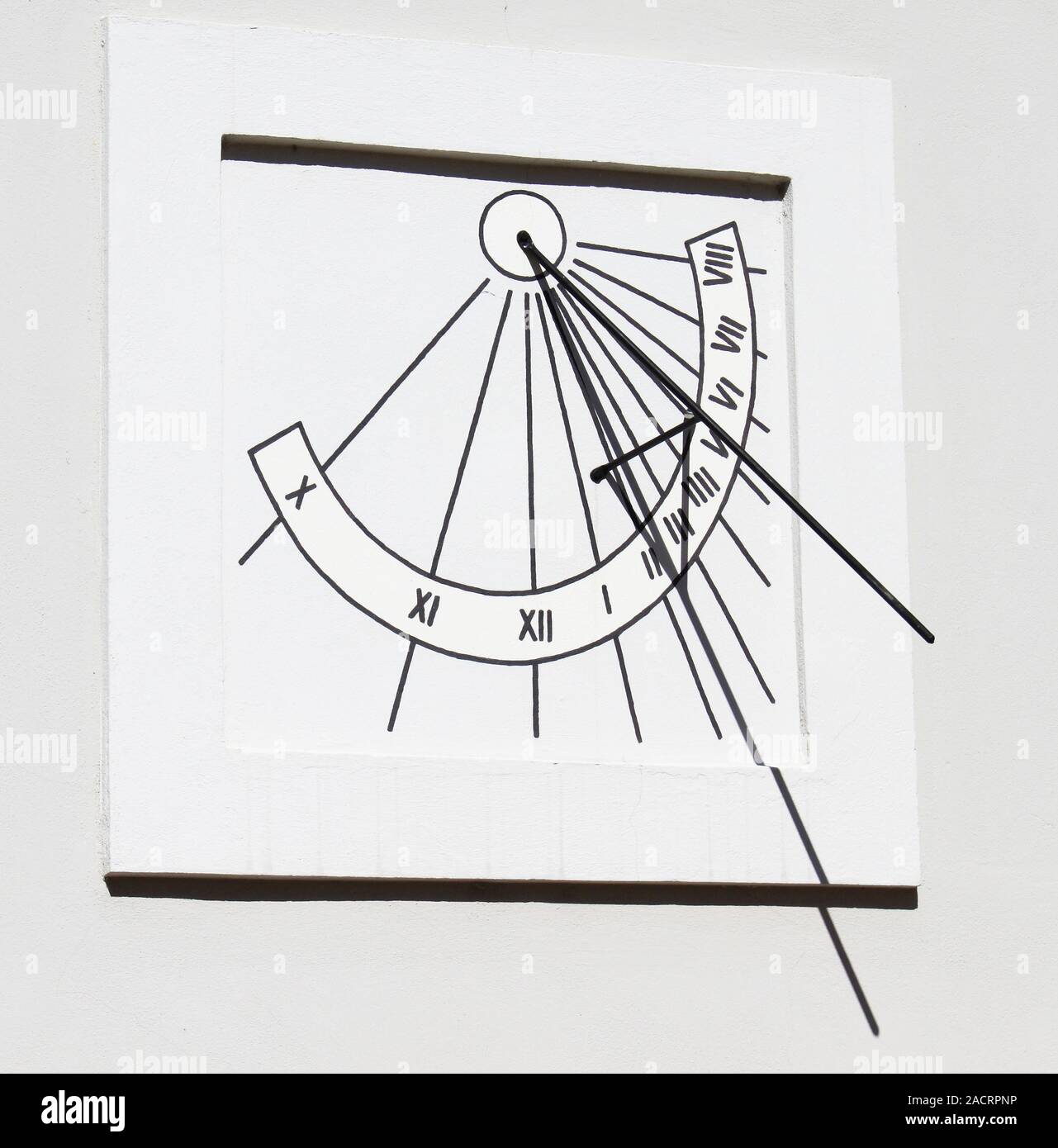 Solar clock hi-res stock photography and images - Alamy