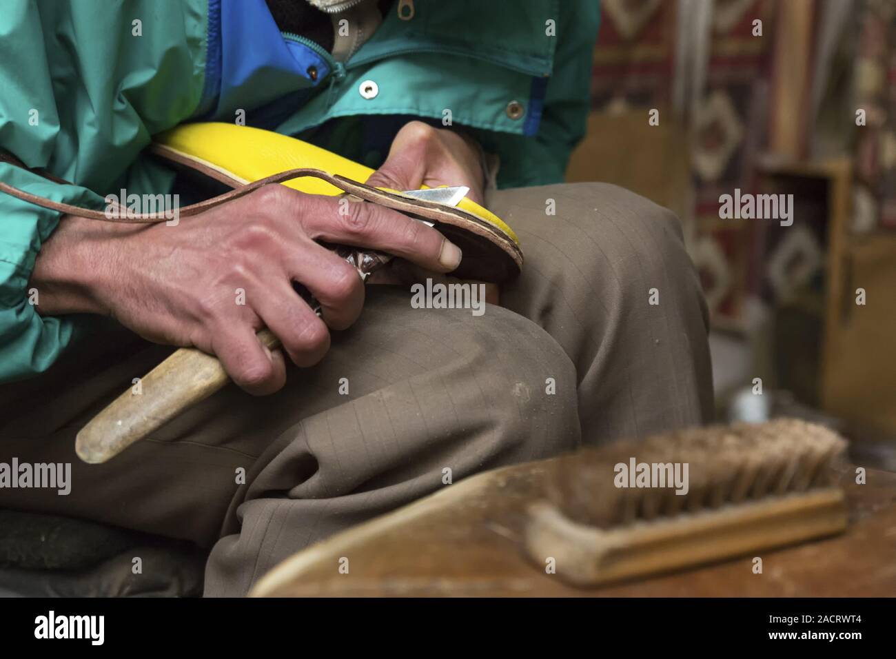 Shoemaker at work, Morocco Stock Photo - Alamy
