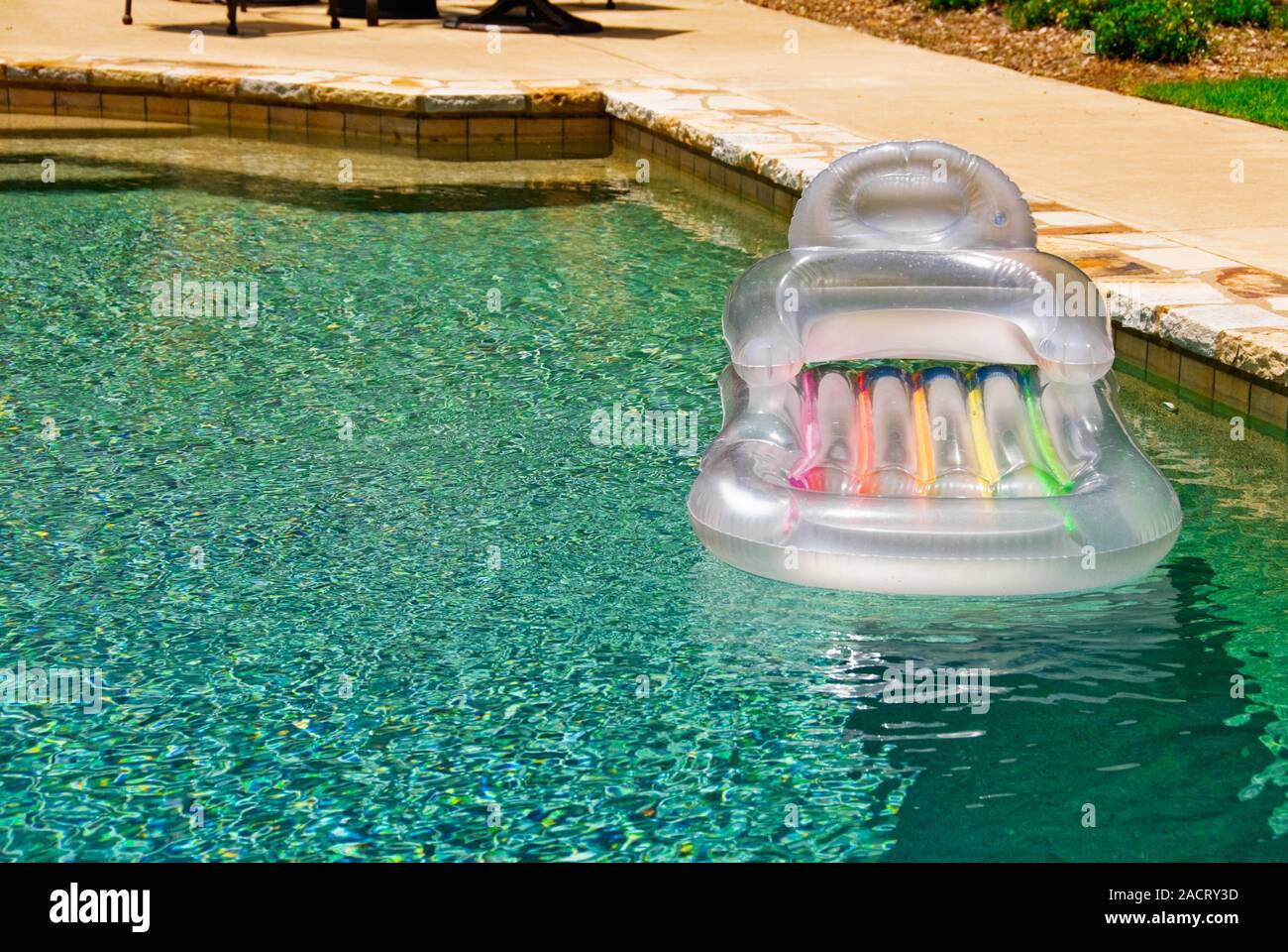 Empty raft summer nobody hi-res stock photography and images - Alamy