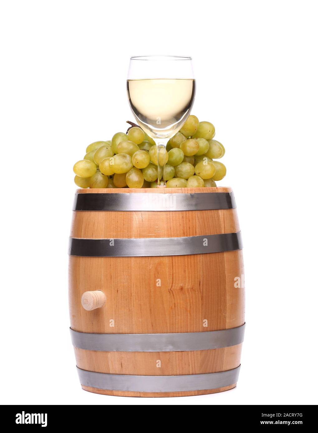 Wine barrel glass grapes hi-res stock photography and images - Alamy