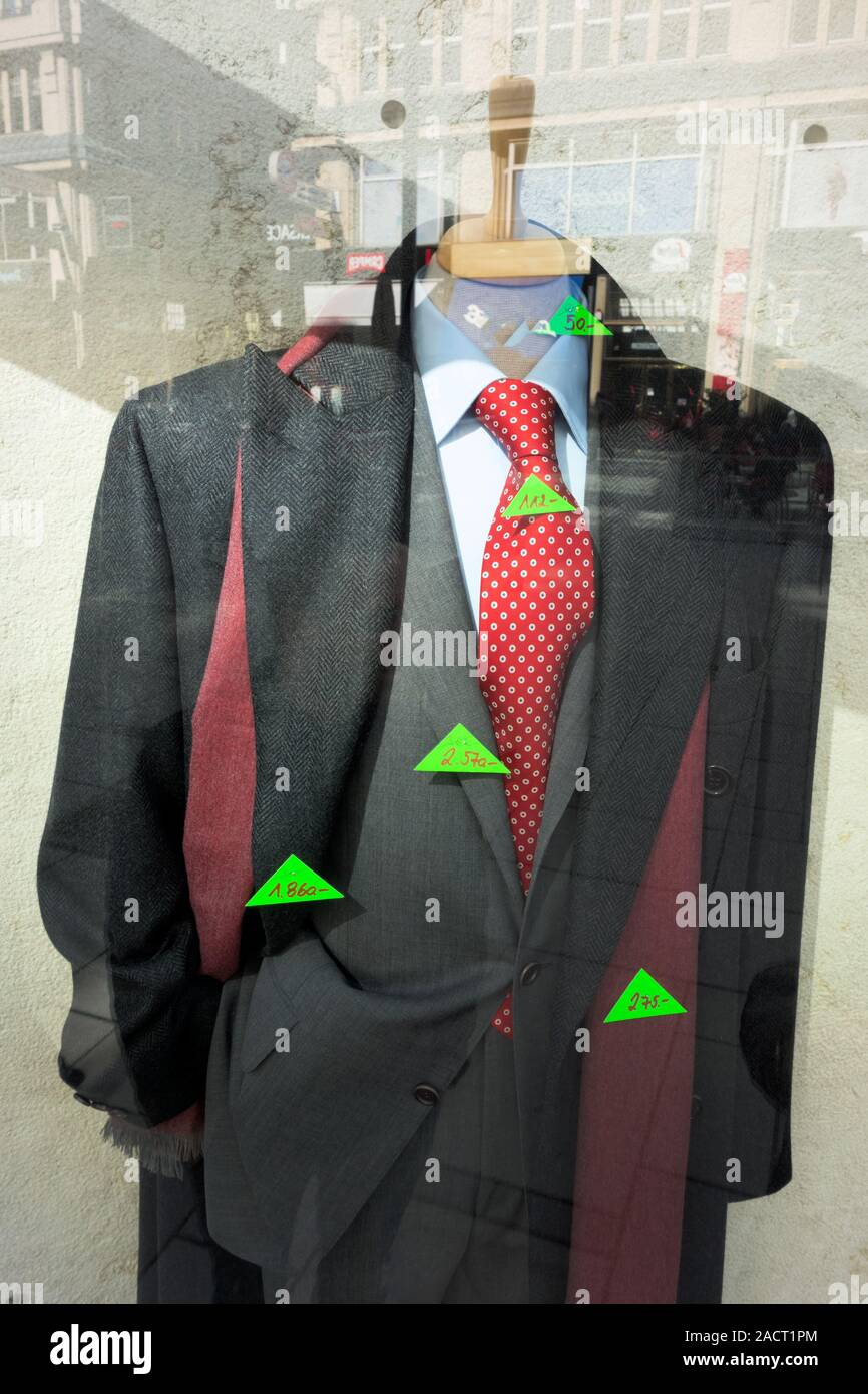 Expensive clothing hi-res stock photography and images - Alamy