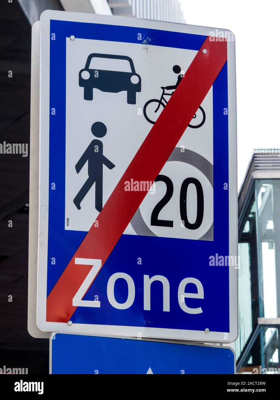 Traffic signs Encounter zone Stock Photo - Alamy