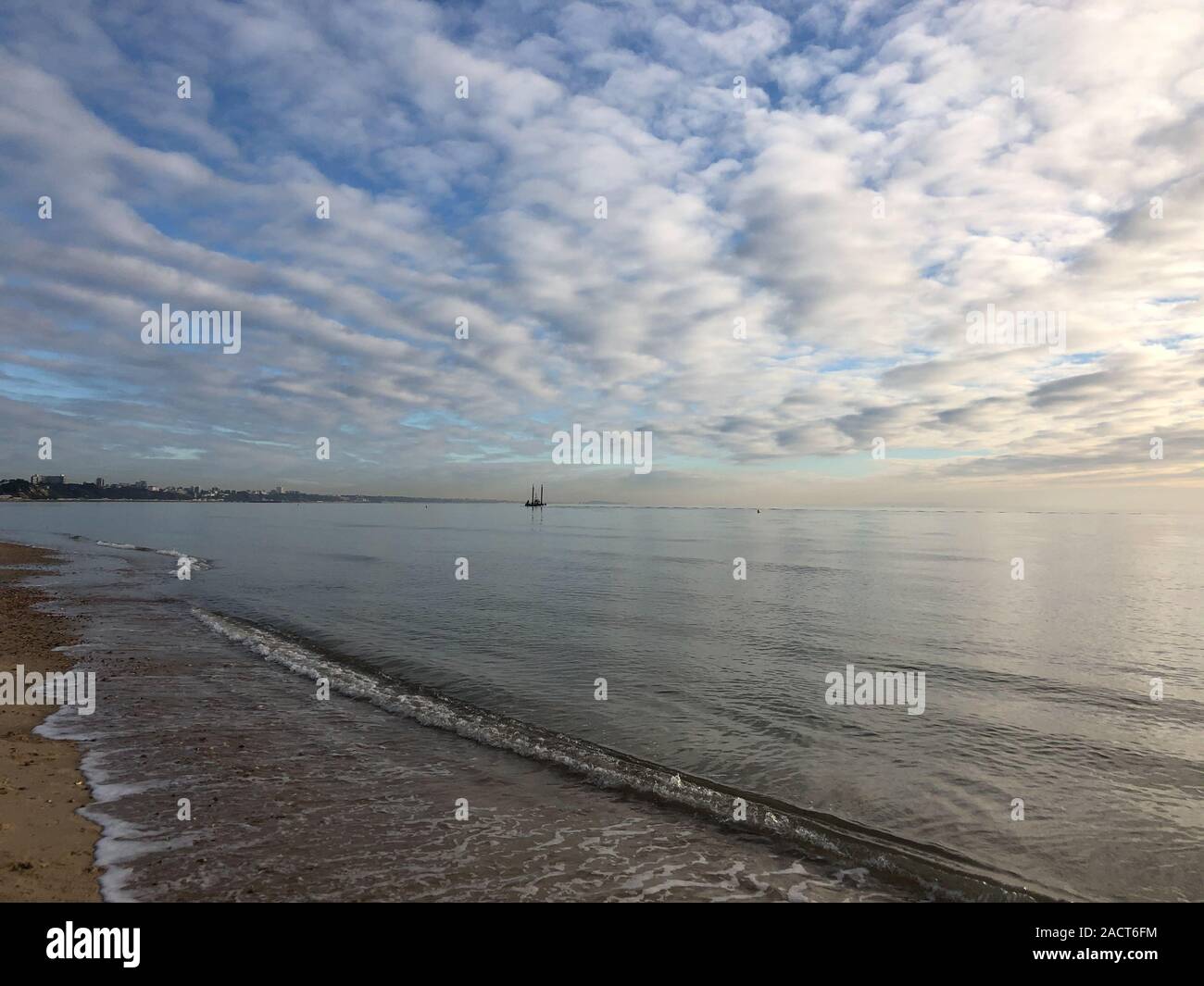 Rocks on beach under pink hi-res stock photography and images - Alamy