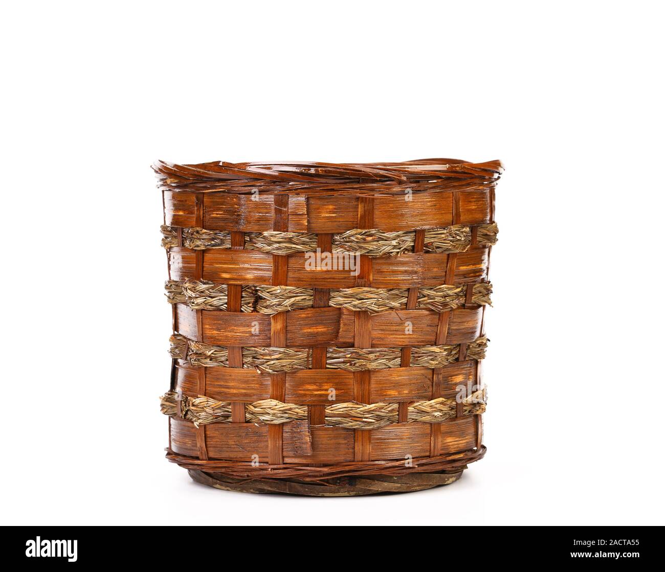 vintage weave wicker basket Stock Photo - Alamy