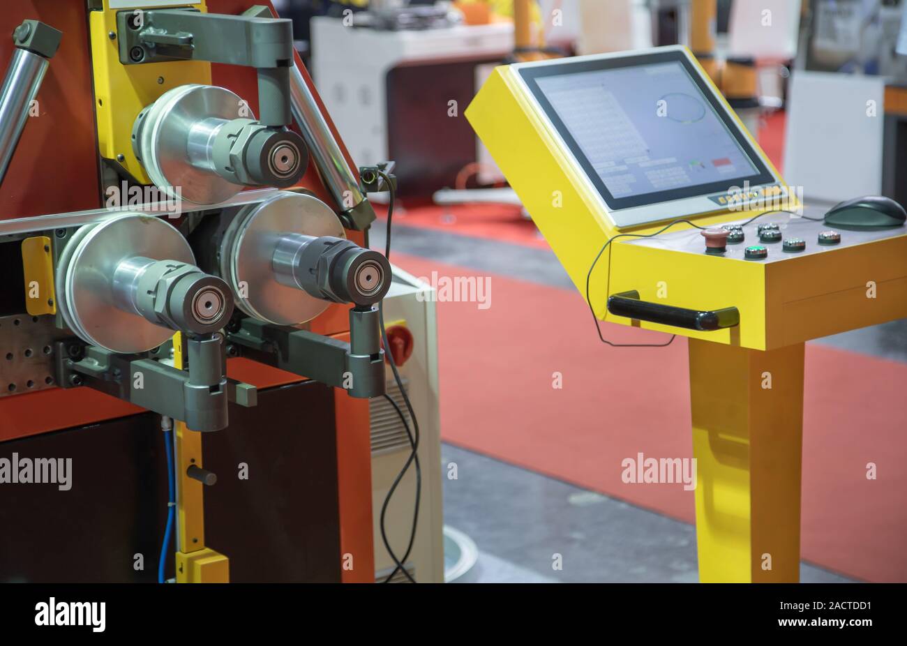 Automatic industrial round bender hi-res stock photography and images ...