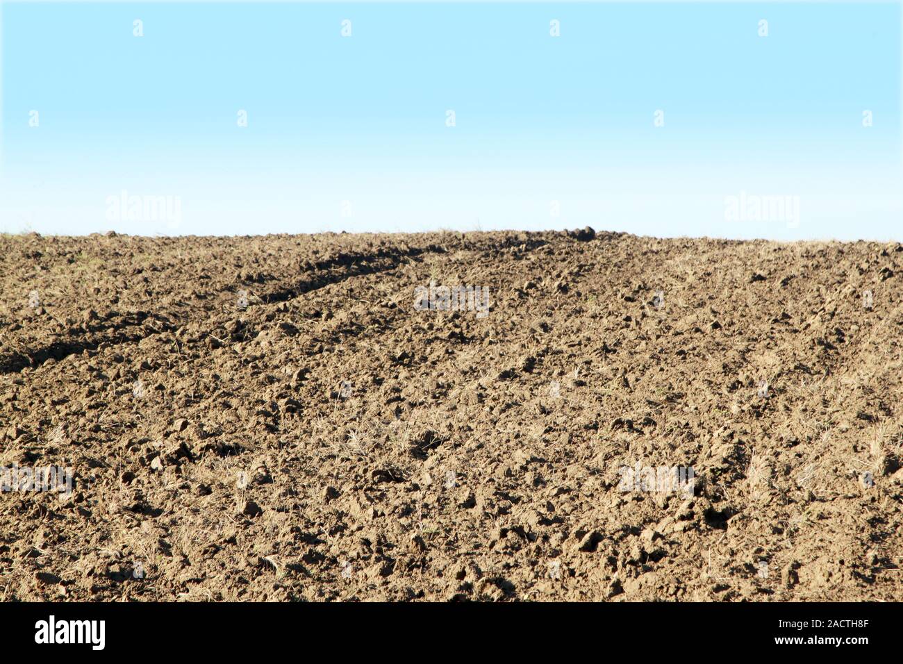 Beautiful field view hi-res stock photography and images - Alamy
