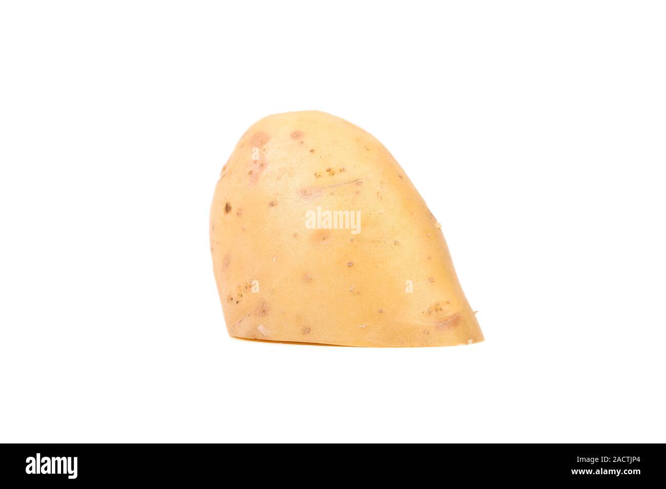 Cut half of fresh potato Stock Photo - Alamy