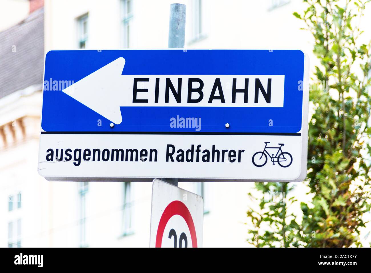 Addition sign hi-res stock photography and images - Alamy