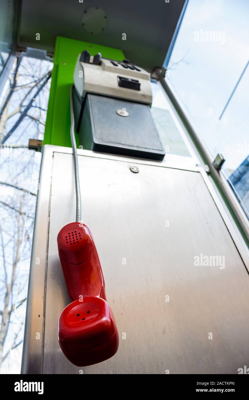 Telephone booth of the Austrian Telekom Stock Photo - Alamy