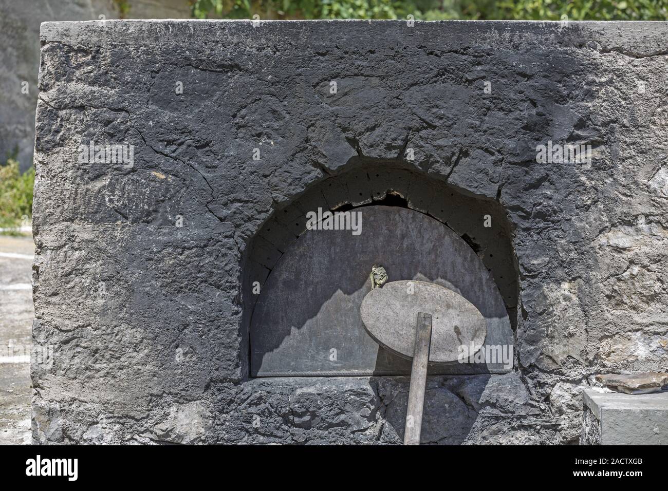 Old wood oven in Greece Stock Photo - Alamy