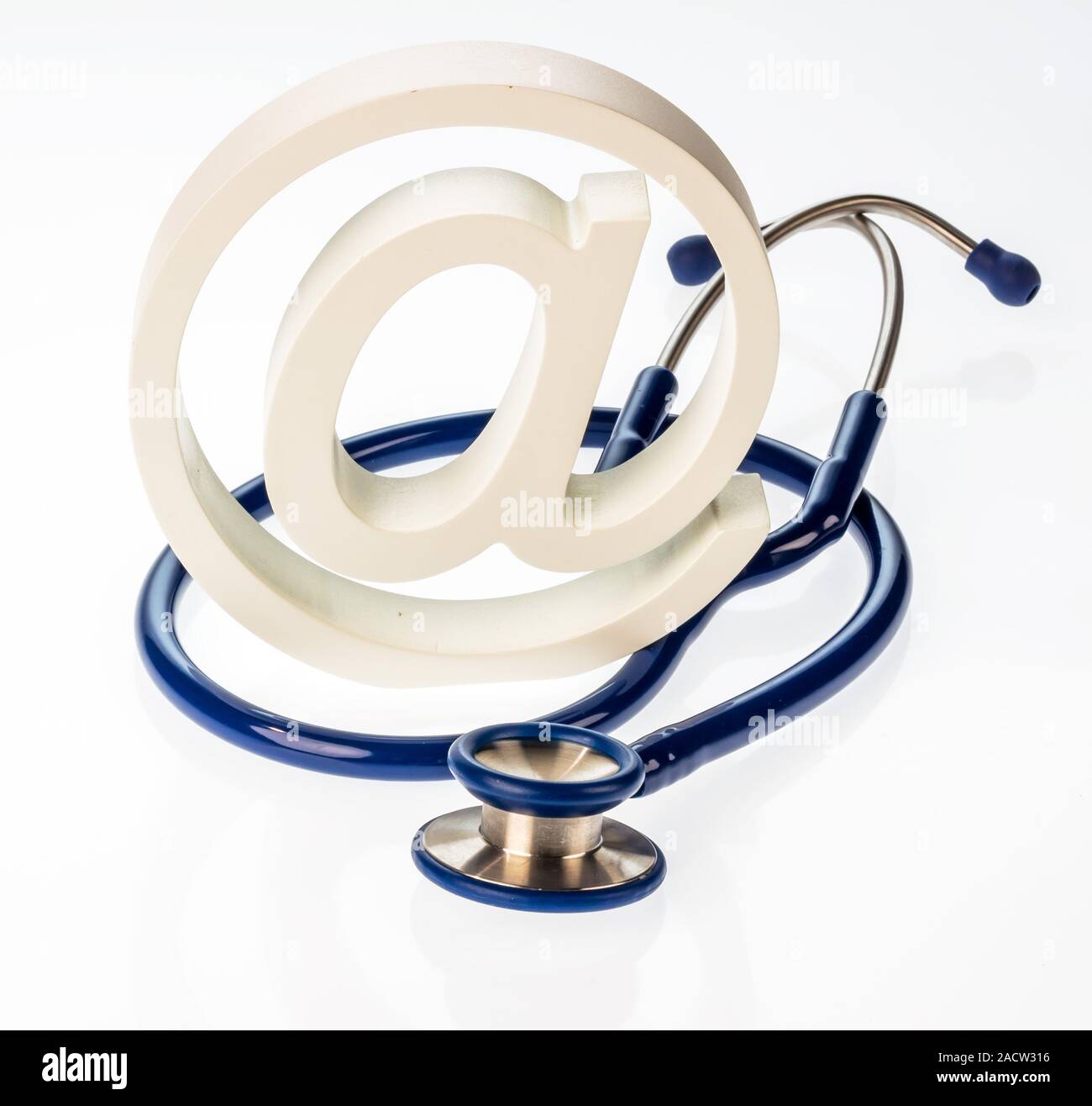 e-Mail sign and stethoscope Stock Photo - Alamy